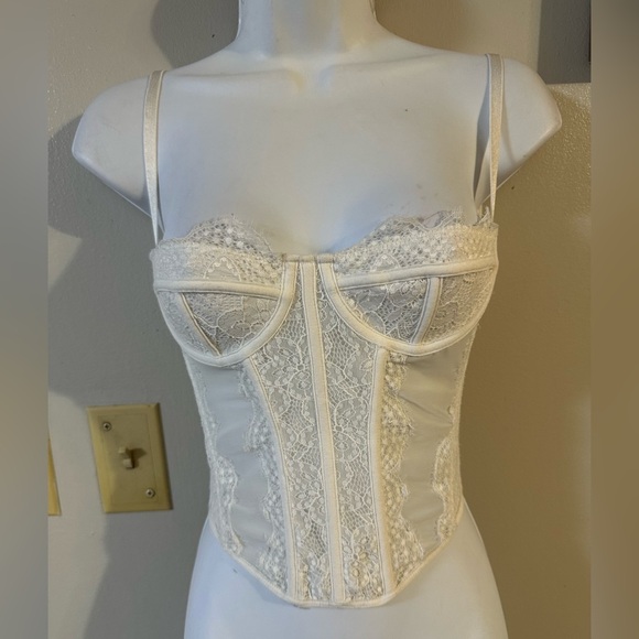 Tops | Elegant Lace Bustier Corset In Cream | Poshmark